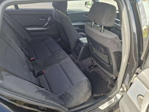 Black BMW 320 2012 in Kaunas, with an engine capacity of 2.00 L and mileage of 277 thousand km for 7300 €, photo 25 on AUTOMOTO.COM.LV