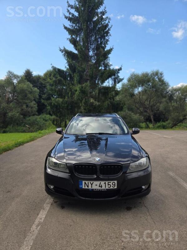 Black BMW 320 2012 in Preili, with an engine capacity of 2.00 L and mileage of 337 thousand km for 6500 €, photo 6 on AUTOMOTO.COM.LV