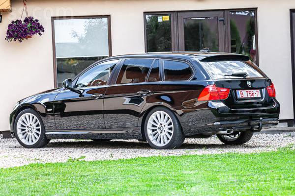 Black BMW 320 2012 in Tukums, with an engine capacity of 2.00 L and mileage of 380 thousand km for 5250 €, photo 6 on AUTOMOTO.COM.LV