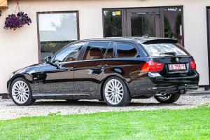 Black BMW 320 2012 in Tukums, with an engine capacity of 2.00 L and mileage of 380 thousand km for 5250 €, photo 6 on AUTOMOTO.COM.LV