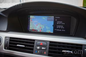 Black BMW 320 2012 in Tukums, with an engine capacity of 2.00 L and mileage of 380 thousand km for 5250 €, photo 17 on AUTOMOTO.COM.LV