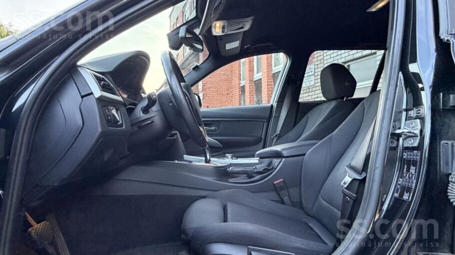 Black BMW 320 2012 in Valmiera, with an engine capacity of 2.00 L and mileage of 310 thousand km for 7900 €, photo 22 on AUTOMOTO.COM.LV