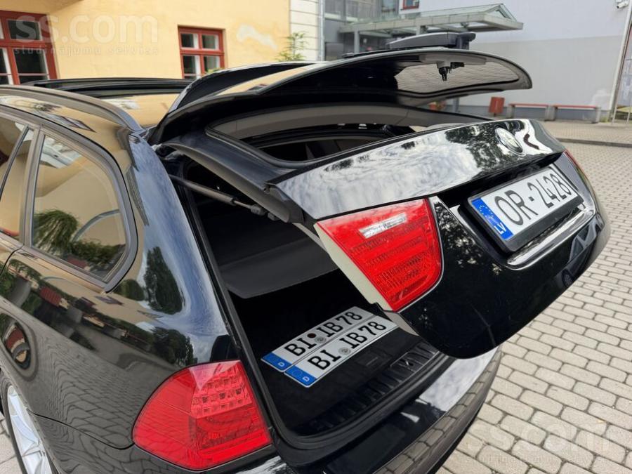 Melns BMW 320 2012 Rīga, ar dzinēja tilpumu 2.00 L un nobraukumu 210 tūkst. km par 5650 €, foto 32 vietnē AUTOMOTO.COM.LV