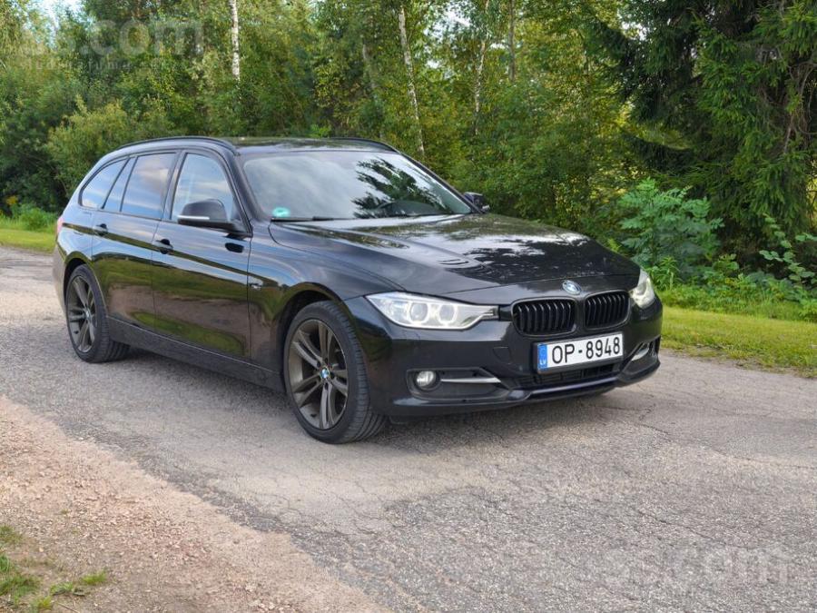 Black BMW 320 2012 in Jelgava, with an engine capacity of 2.00 L and mileage of 309 thousand km for 7100 €, photo 3 on AUTOMOTO.COM.LV