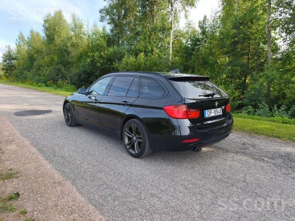 BMW 320 2012 Jelgava vietnē Melns BMW 320 2012 Jelgava, ar dzinēja tilpumu 2.00 L un nobraukumu 309 tūkst. km par 7100 €, foto 7 vietnē AUTOMOTO.COM.LV
