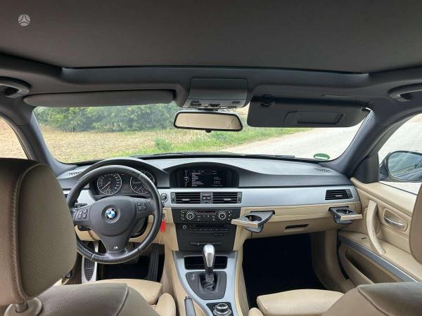 Black BMW 320 2012 in Marijampole, with an engine capacity of 2.00 L and mileage of 285 thousand km for 4800 €, photo 10 on AUTOMOTO.COM.LV