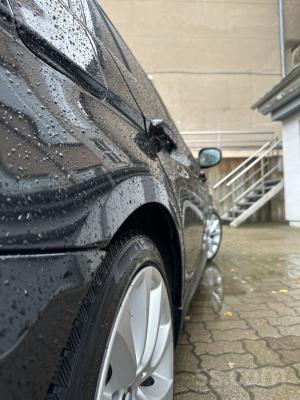 Black BMW 320 2012 in Rezekne, with an engine capacity of 2.00 L and mileage of 337 thousand km for 6500 €, photo 13 on AUTOMOTO.COM.LV