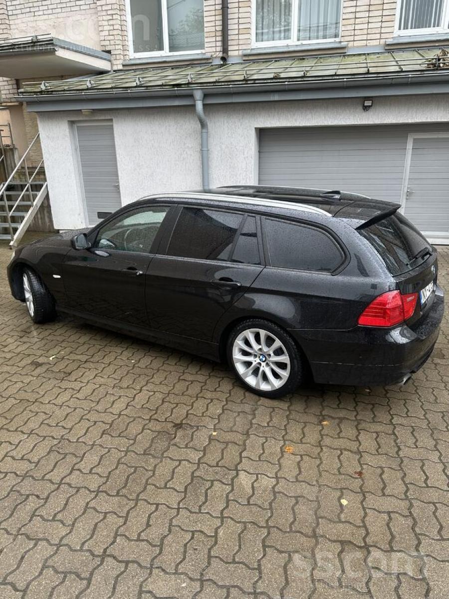 Black BMW 320 2012 in Rezekne, with an engine capacity of 2.00 L and mileage of 337 thousand km for 6500 €, photo 16 on AUTOMOTO.COM.LV