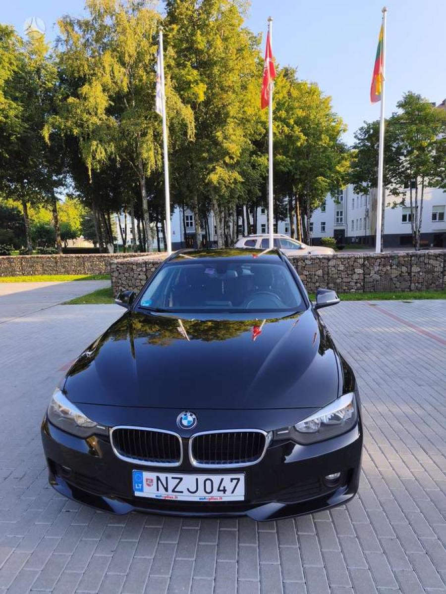 Black BMW 320 2012 in Kretinga, with an engine capacity of 2.00 L and mileage of 211 thousand km for 6750 €, photo 3 on AUTOMOTO.COM.LV