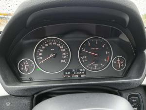 Black BMW 320 2012 in Kretinga, with an engine capacity of 2.00 L and mileage of 211 thousand km for 6750 €, photo 10 on AUTOMOTO.COM.LV