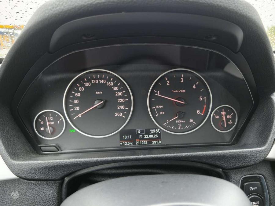 Black BMW 320 2012 in Kretinga, with an engine capacity of 2.00 L and mileage of 211 thousand km for 6750 €, photo 10 on AUTOMOTO.COM.LV