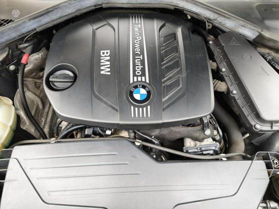 Black BMW 320 2012 in Kretinga, with an engine capacity of 2.00 L and mileage of 211 thousand km for 6750 €, photo 17 on AUTOMOTO.COM.LV