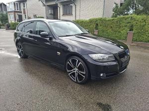 Black BMW 320 2012 in Raseiniai, with an engine capacity of 2.00 L and mileage of 260 thousand km for 4900 €, photo 3 on AUTOMOTO.COM.LV