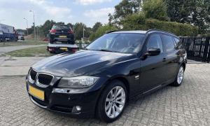 Black BMW 320 2012 in Plunge, with an engine capacity of 2.00 L and mileage of 261 thousand km for 4800 €, photo 3 on AUTOMOTO.COM.LV