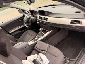 Black BMW 320 2012 in Plunge, with an engine capacity of 2.00 L and mileage of 261 thousand km for 4800 €, photo 9 on AUTOMOTO.COM.LV
