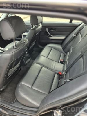 Black BMW 320 2012 in Riga, with an engine capacity of 2.00 L and mileage of 278 thousand km for 6300 €, photo 9 on AUTOMOTO.COM.LV