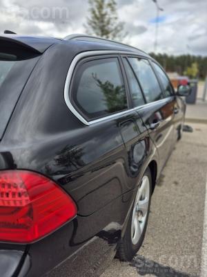 Black BMW 320 2012 in Riga, with an engine capacity of 2.00 L and mileage of 278 thousand km for 6300 €, photo 12 on AUTOMOTO.COM.LV