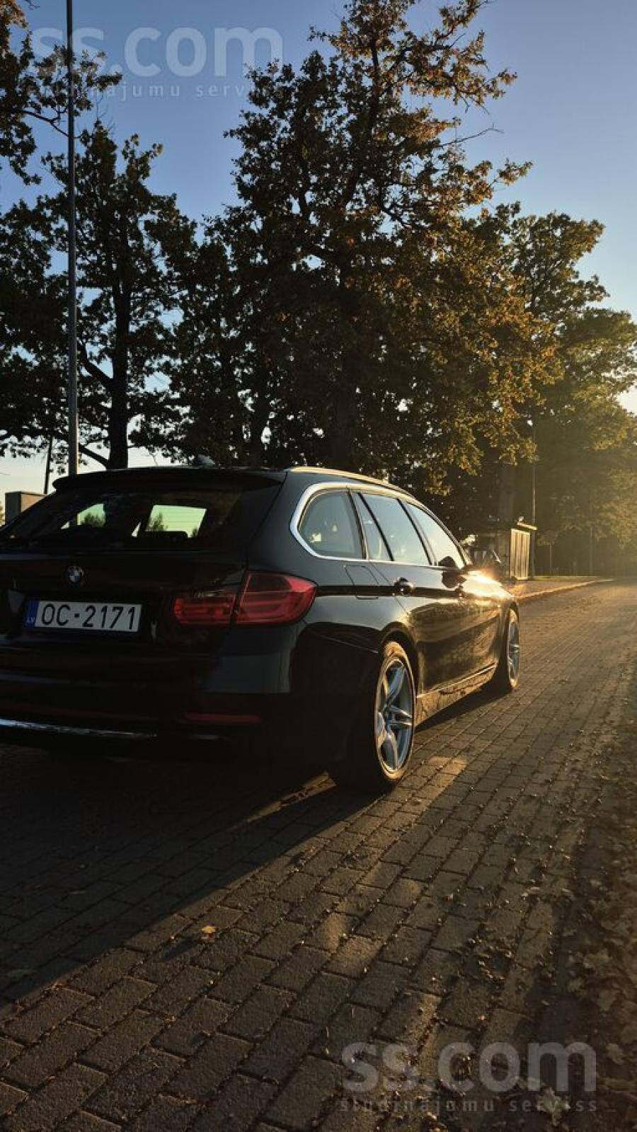 Melns BMW 320 2012 Valmiera, ar dzinēja tilpumu 2.00 L un nobraukumu 311 tūkst. km par 7100 €, foto 7 vietnē AUTOMOTO.COM.LV