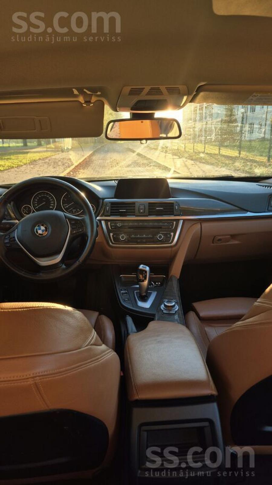 Melns BMW 320 2012 Valmiera, ar dzinēja tilpumu 2.00 L un nobraukumu 311 tūkst. km par 7100 €, foto 12 vietnē AUTOMOTO.COM.LV