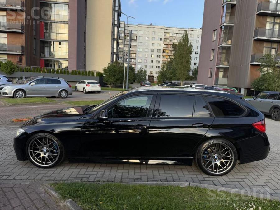 Black BMW 320 2013 in Riga, with an engine capacity of 2.00 L and mileage of 0 thousand km for 8490 €, photo 3 on AUTOMOTO.COM.LV