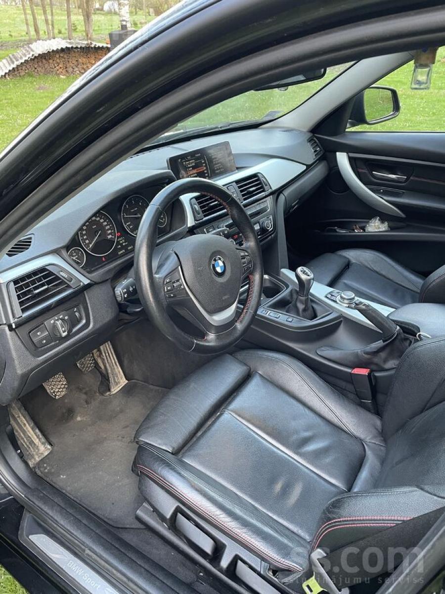 Black BMW 320 2013 in Riga, with an engine capacity of 2.00 L and mileage of 270 thousand km for 8800 €, photo 4 on AUTOMOTO.COM.LV