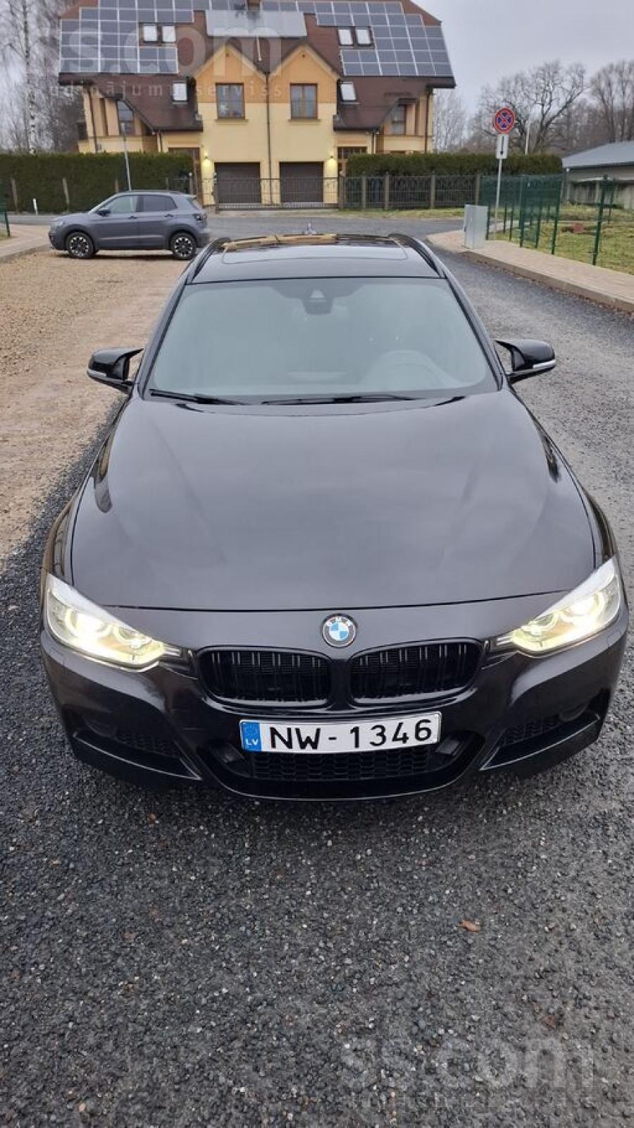 Black BMW 320 2013 in Riga, with an engine capacity of 2.00 L and mileage of 250 thousand km for 10650 €, photo 7 on AUTOMOTO.COM.LV