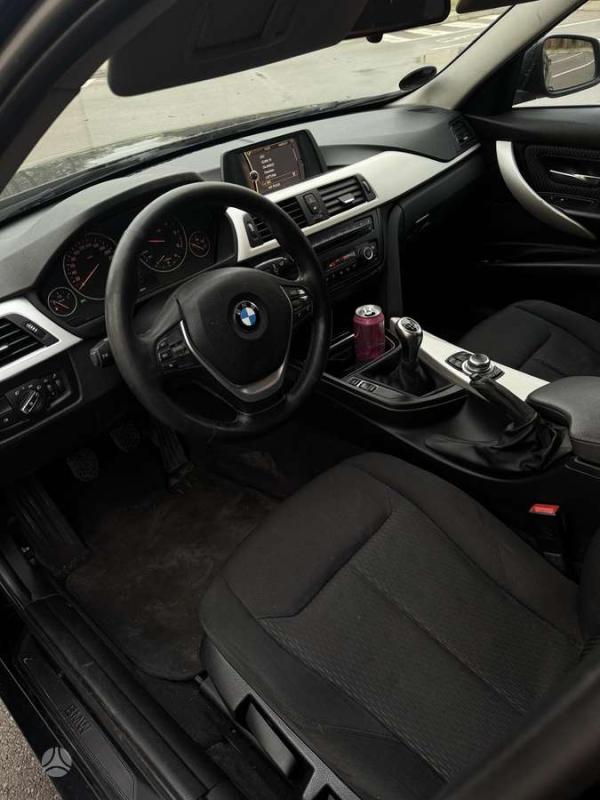 Black BMW 320 2013 in Panevezys, with an engine capacity of 2.00 L and mileage of 344 thousand km for 4650 €, photo 5 on AUTOMOTO.COM.LV