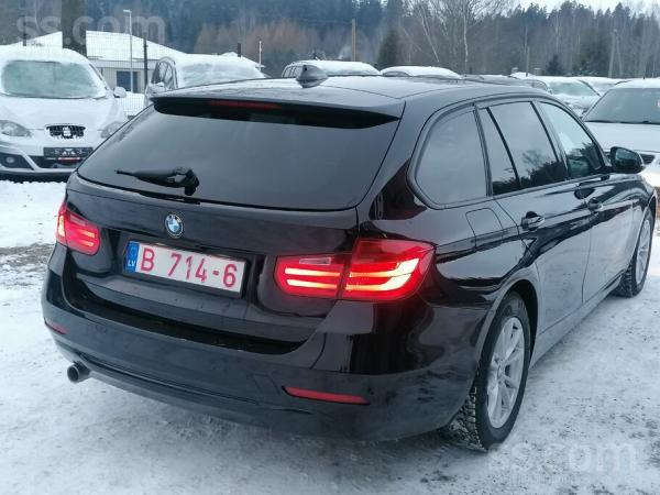 Black BMW 320 2013 in Valmiera, with an engine capacity of 2.00 L and mileage of 323 thousand km for 7550 €, photo 6 on AUTOMOTO.COM.LV