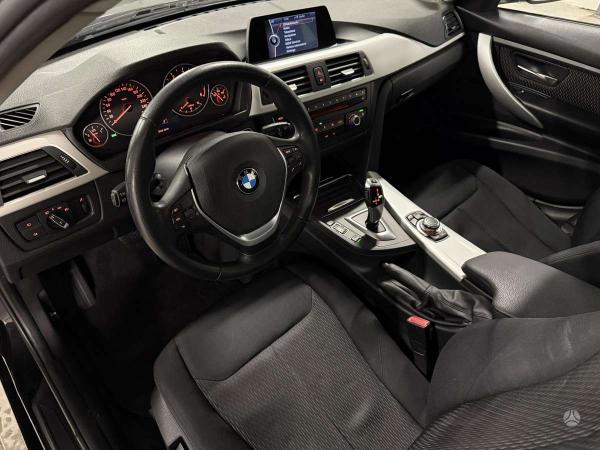 Melns BMW 320 2013 Marijampole, ar dzinēja tilpumu 2.00 L un nobraukumu 316 tūkst. km par 7999 €, foto 2 vietnē AUTOMOTO.COM.LV