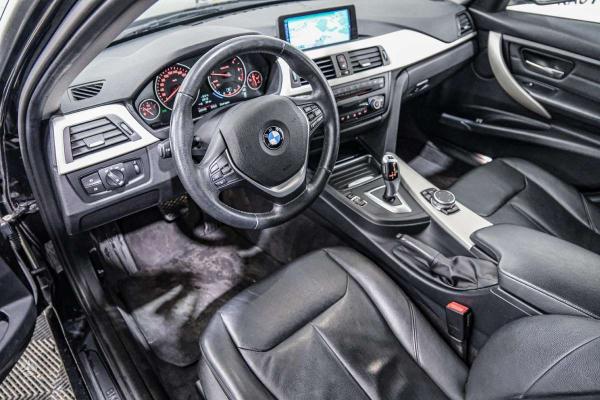 Melns BMW 320 2013 Kauņa, ar dzinēja tilpumu 2.00 L un nobraukumu 0 tūkst. km par 9590 €, foto 5 vietnē AUTOMOTO.COM.LV