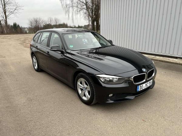 Black BMW 320 2013 in Kelme, with an engine capacity of 2.00 L and mileage of 277 thousand km for 6100 €, photo 6 on AUTOMOTO.COM.LV