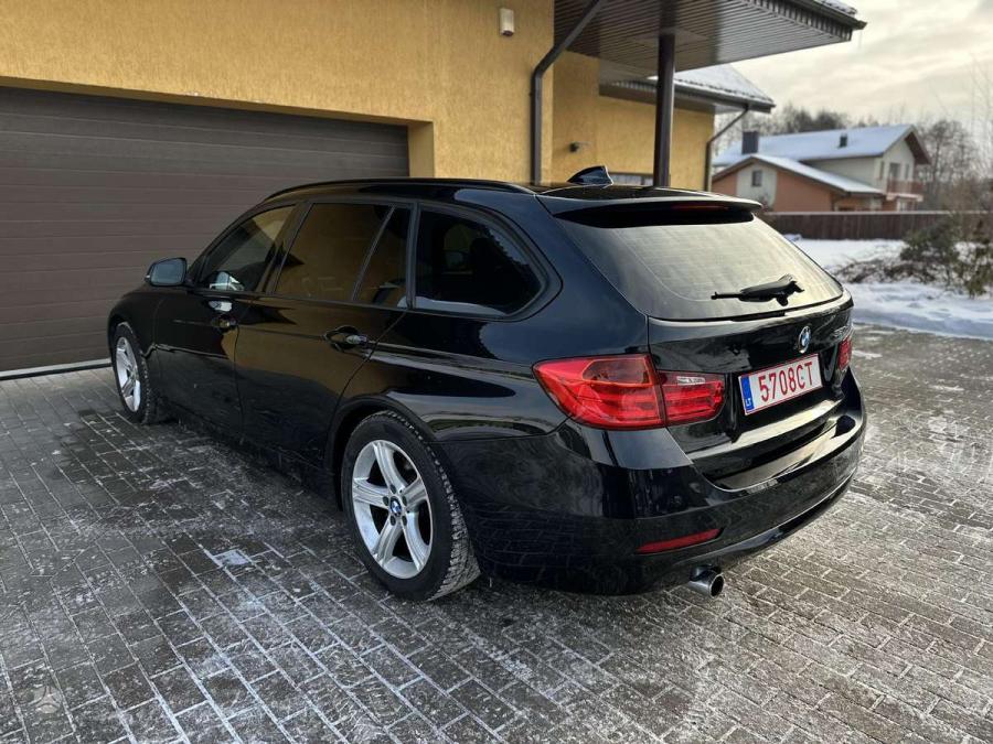 Melns BMW 320 2013 Alīta, ar dzinēja tilpumu 2.00 L un nobraukumu 262 tūkst. km par 7800 €, foto 7 vietnē AUTOMOTO.COM.LV