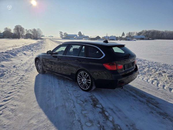 Melns BMW 320 2013 Kauņa, ar dzinēja tilpumu 2.00 L un nobraukumu 296 tūkst. km par 9989 €, foto 7 vietnē AUTOMOTO.COM.LV