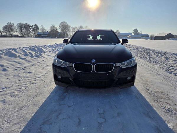 Melns BMW 320 2013 Kauņa, ar dzinēja tilpumu 2.00 L un nobraukumu 296 tūkst. km par 9989 €, foto 9 vietnē AUTOMOTO.COM.LV