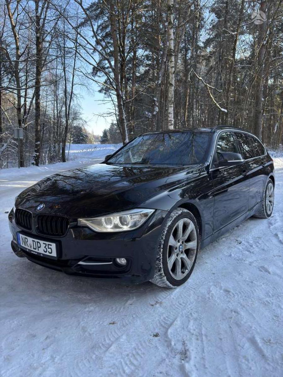 Melns BMW 320 2013 Elektrėnai, ar dzinēja tilpumu 2.00 L un nobraukumu 267 tūkst. km par 7999 €, foto 1 vietnē AUTOMOTO.COM.LV