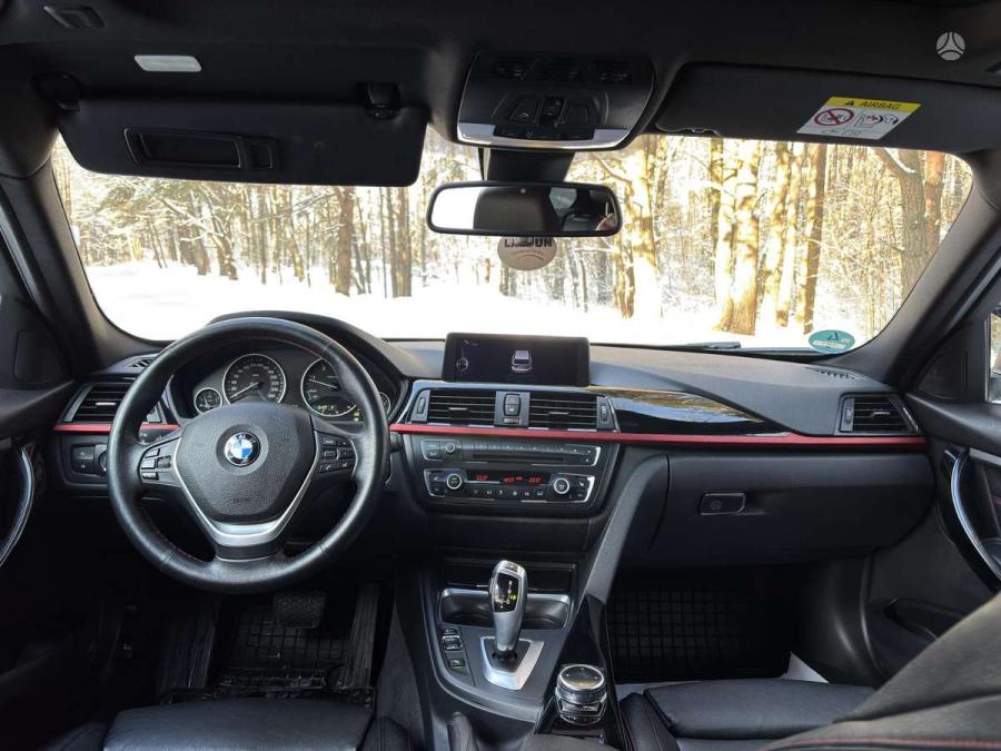 Melns BMW 320 2013 Elektrėnai, ar dzinēja tilpumu 2.00 L un nobraukumu 267 tūkst. km par 7999 €, foto 11 vietnē AUTOMOTO.COM.LV