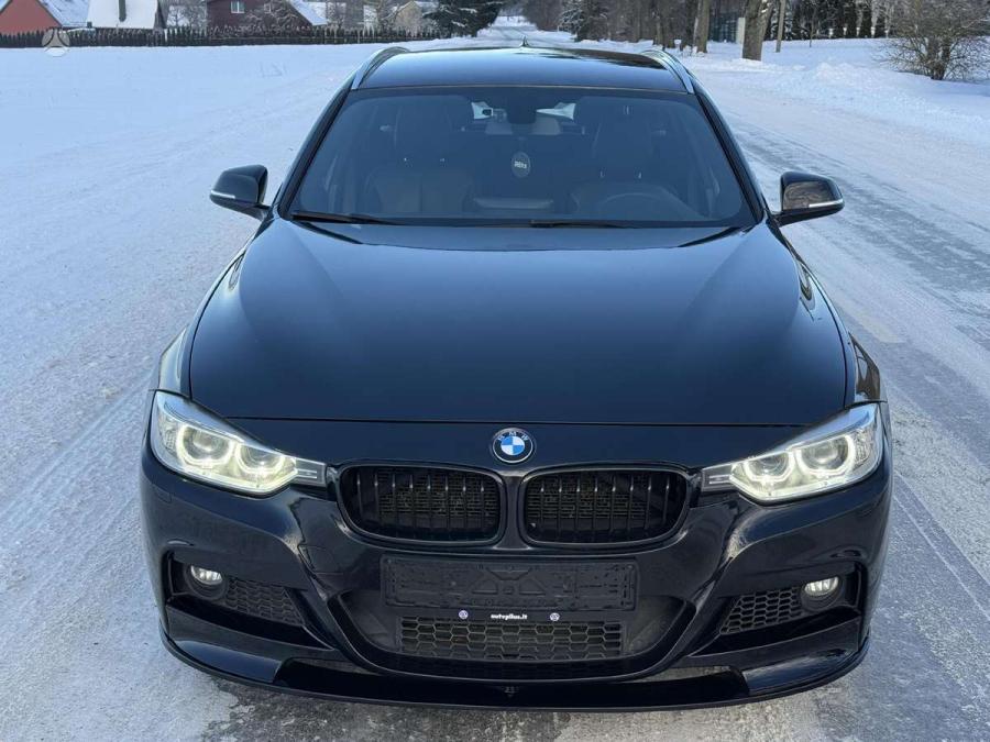 Melns BMW 320 2013 Prienai, ar dzinēja tilpumu 2.00 L un nobraukumu 296 tūkst. km par 8900 €, foto 4 vietnē AUTOMOTO.COM.LV