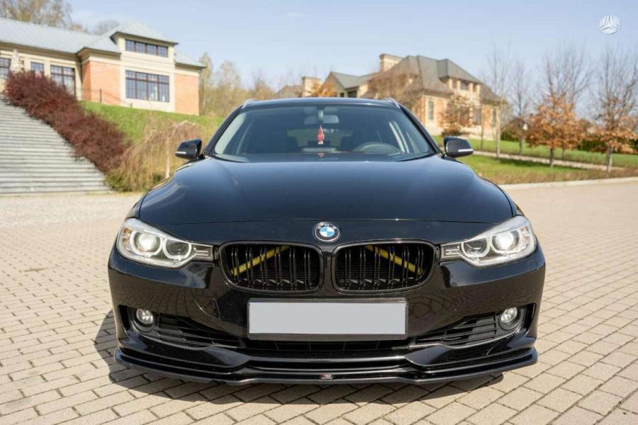 Black BMW 320 2013 in Vilnius, with an engine capacity of 2.00 L and mileage of 290 thousand km for 6999 €, photo 5 on AUTOMOTO.COM.LV