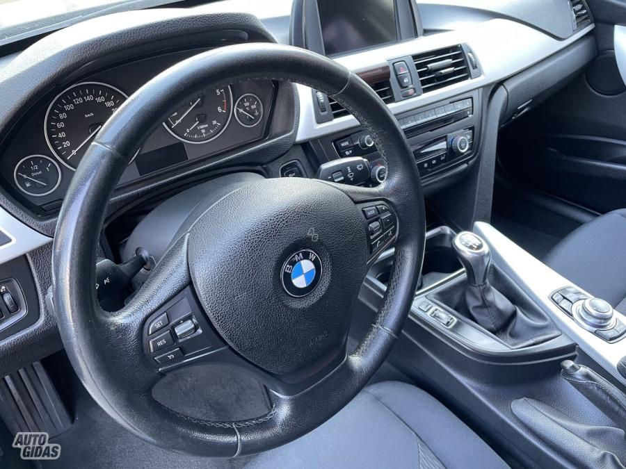 Black BMW 320 2013 in Alytus, with an engine capacity of 2.00 L and mileage of 352 thousand km for 5900 €, photo 14 on AUTOMOTO.COM.LV