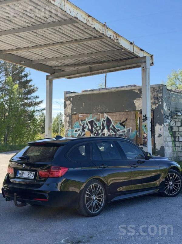 Black BMW 320 2013 in Riga, with an engine capacity of 2.00 L and mileage of 265 thousand km for 9150 €, photo 6 on AUTOMOTO.COM.LV
