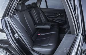 Black BMW 320 2013 in Valmiera, with an engine capacity of 2.00 L and mileage of 207 thousand km for 9150 €, photo 16 on AUTOMOTO.COM.LV