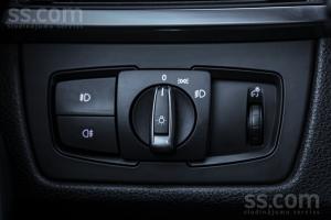Black BMW 320 2013 in Valmiera, with an engine capacity of 2.00 L and mileage of 207 thousand km for 9150 €, photo 19 on AUTOMOTO.COM.LV