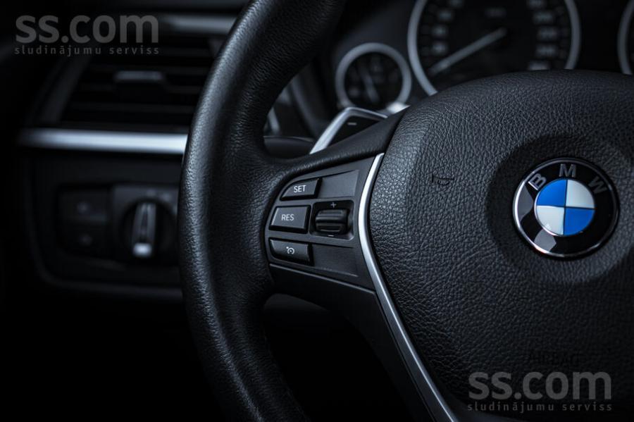 Black BMW 320 2013 in Valmiera, with an engine capacity of 2.00 L and mileage of 207 thousand km for 9150 €, photo 21 on AUTOMOTO.COM.LV