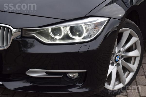 Melns BMW 320 2013 Tukums, ar dzinēja tilpumu 2.00 L un nobraukumu 211 tūkst. km par 10990 €, foto 2 vietnē AUTOMOTO.COM.LV