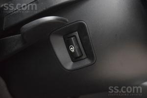 Melns BMW 320 2013 Tukums, ar dzinēja tilpumu 2.00 L un nobraukumu 211 tūkst. km par 10990 €, foto 14 vietnē AUTOMOTO.COM.LV