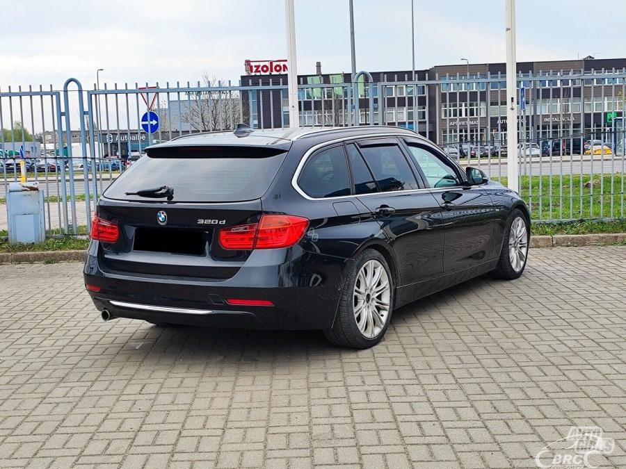 Черный БМВ 320 2013 в Авиженяй, объемом двигателя 2.00 л и пробегом 354 тыс. км за 7500 €, фото 3 на AUTOMOTO.COM.LV