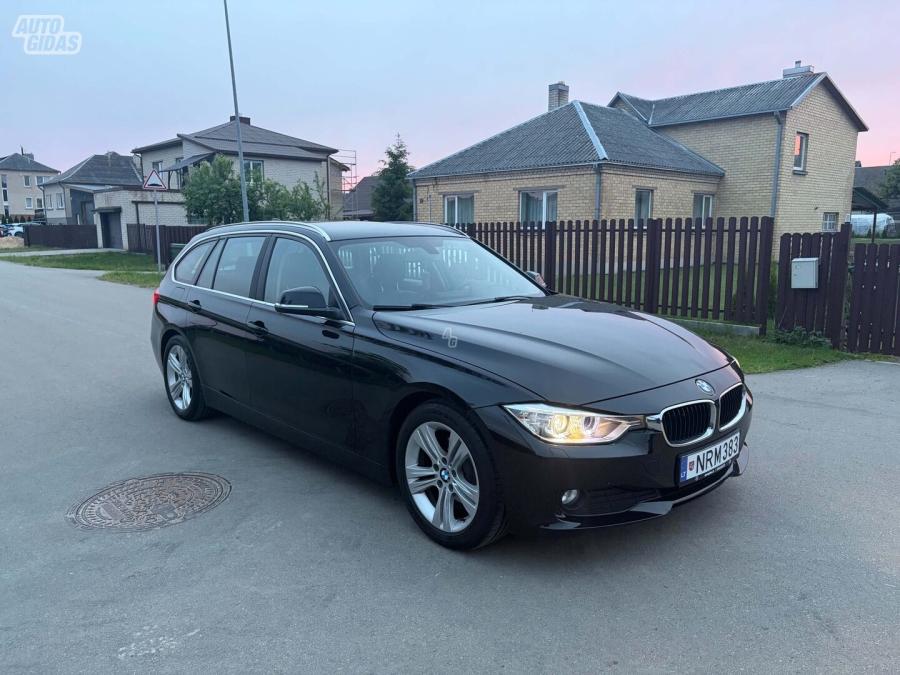 Black BMW 320 2013 in Siauliai, with an engine capacity of 2.00 L and mileage of 332 thousand km for 6550 €, photo 1 on AUTOMOTO.COM.LV