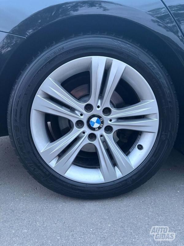 Black BMW 320 2013 in Siauliai, with an engine capacity of 2.00 L and mileage of 332 thousand km for 6550 €, photo 7 on AUTOMOTO.COM.LV