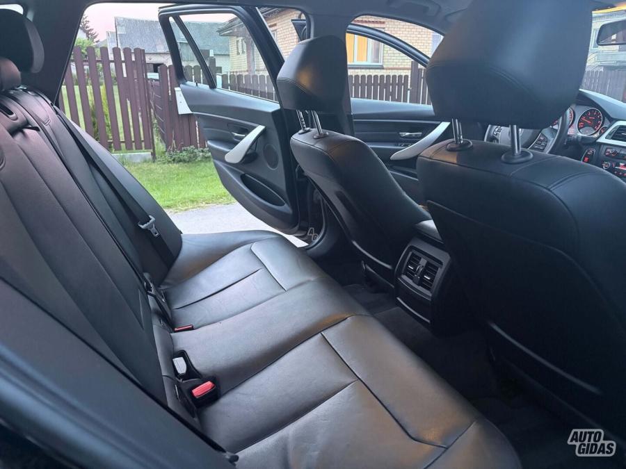 Black BMW 320 2013 in Siauliai, with an engine capacity of 2.00 L and mileage of 332 thousand km for 6550 €, photo 17 on AUTOMOTO.COM.LV