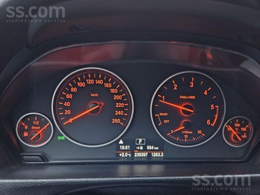 Melns BMW 320 2013 Cēsis, ar dzinēja tilpumu 2.00 L un nobraukumu 243 tūkst. km par 9000 €, foto 11 vietnē AUTOMOTO.COM.LV